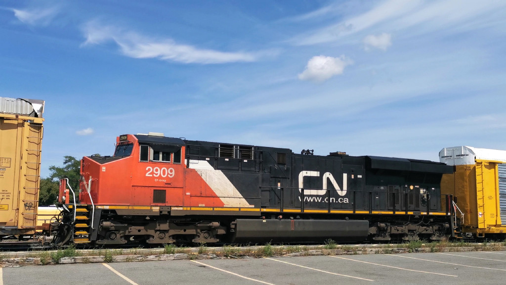 CN 2909